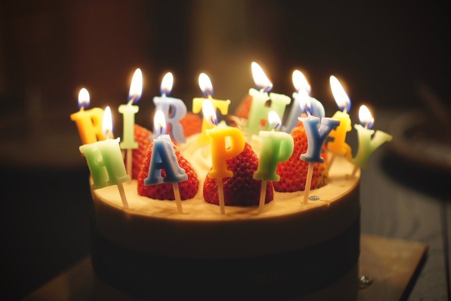 Woman is surprised to find out she's turning 100 years old - Upworthy